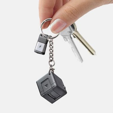 ケーブルやスタンド、microSDカードリーダーにもなるミラクルキューブ「WonderCube Pro」 – OREFOLDER