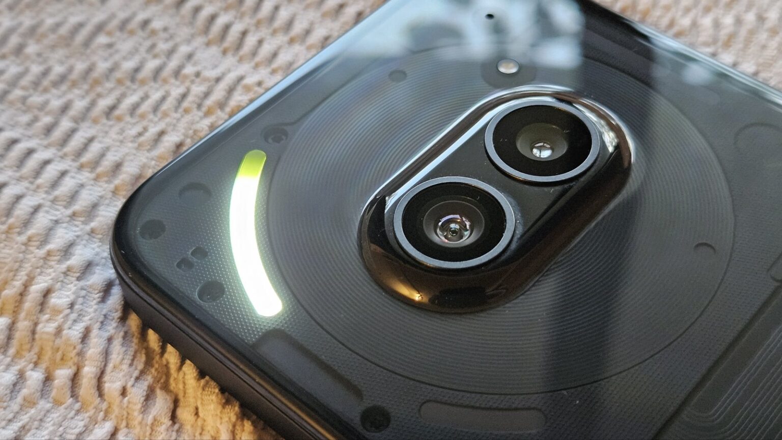 Nothing Phone (2a) レビュー：待望のFeliCa対応！モバイルSuicaが使えるぞ！ – OREFOLDER